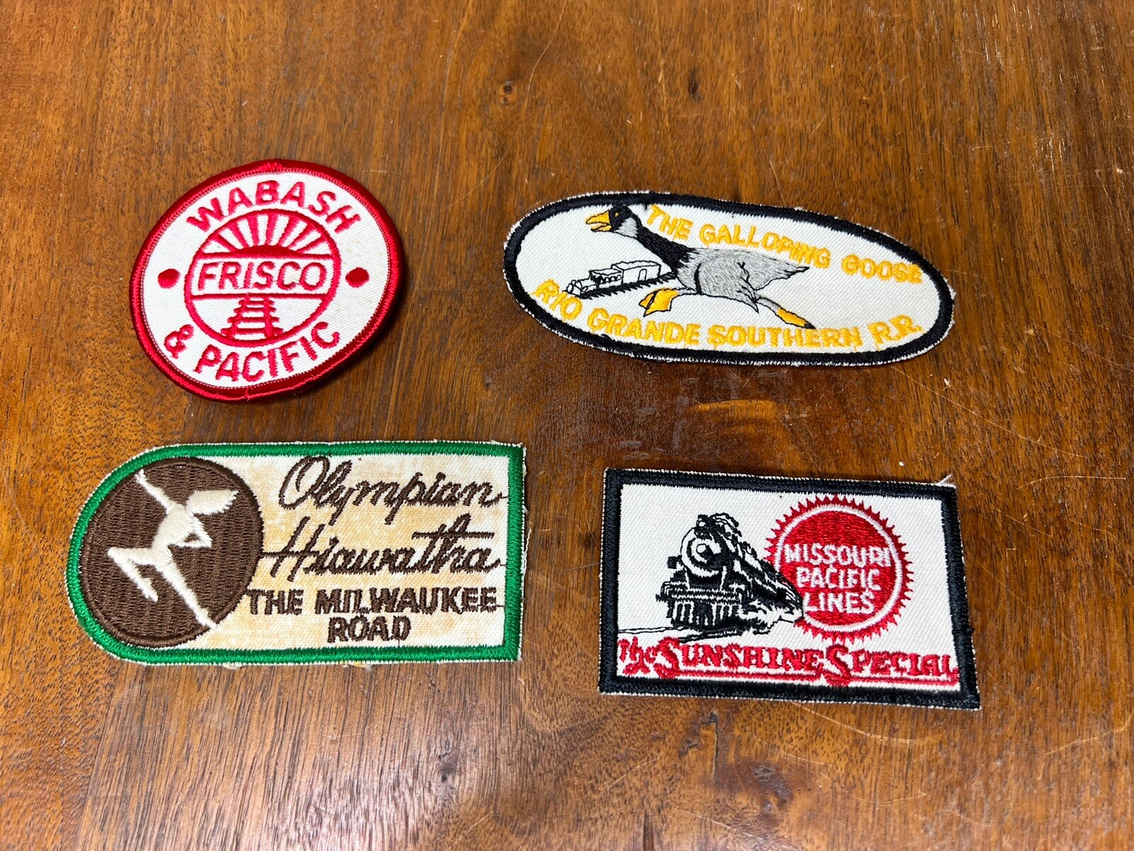 VINTAGE RAILROAD PATCH LOT OF 4 - MISSOURI PACIFIC, OLYMPIAN HIAWATHA ...