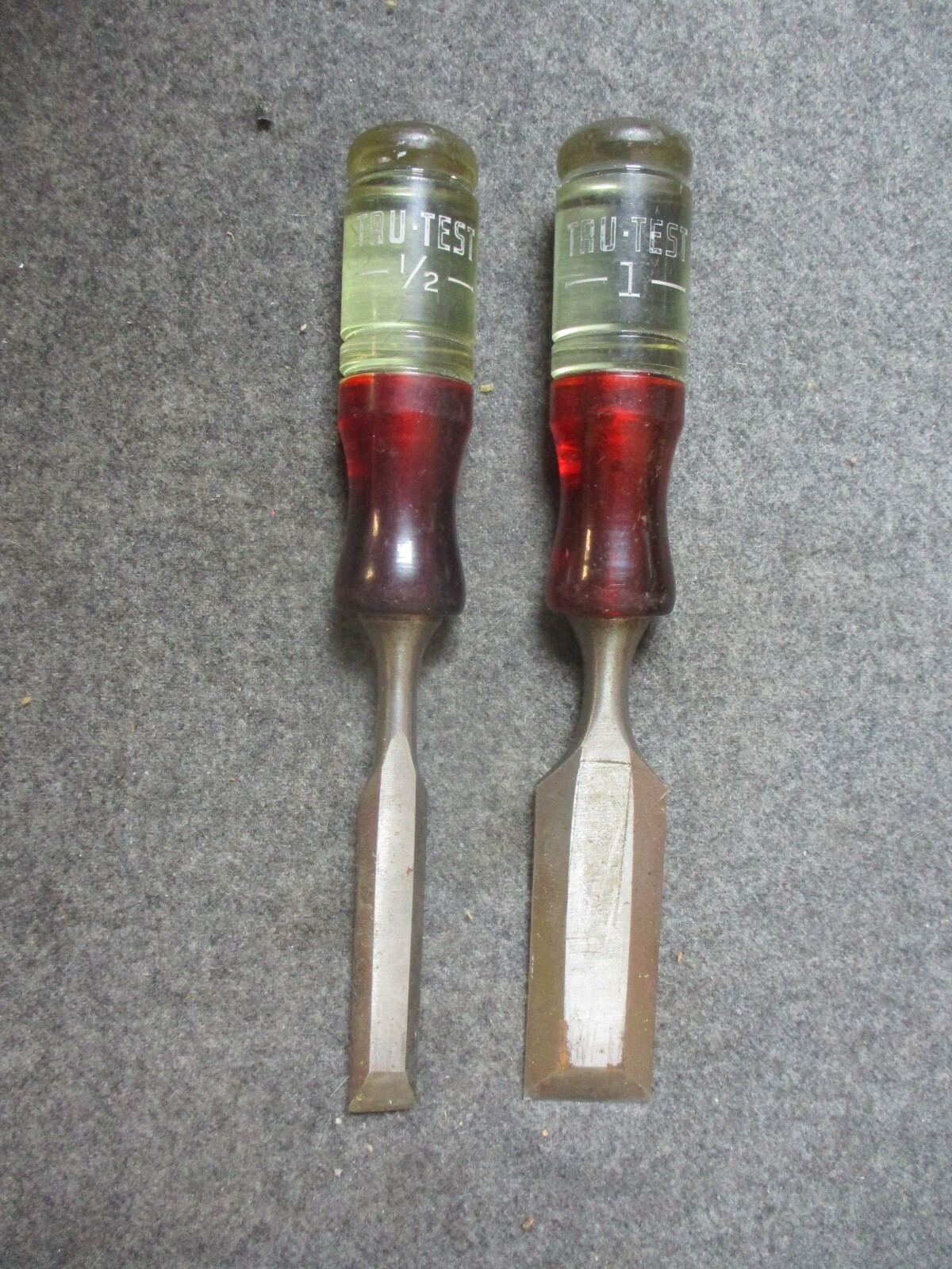 2 - Vintage TRU-TEST Red Crystal Wood Chisels 1" and 1/2" | eBay