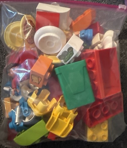 LEGO DUPLO 10834 My Town Pizzeria ALL PIECES has manual no box ...