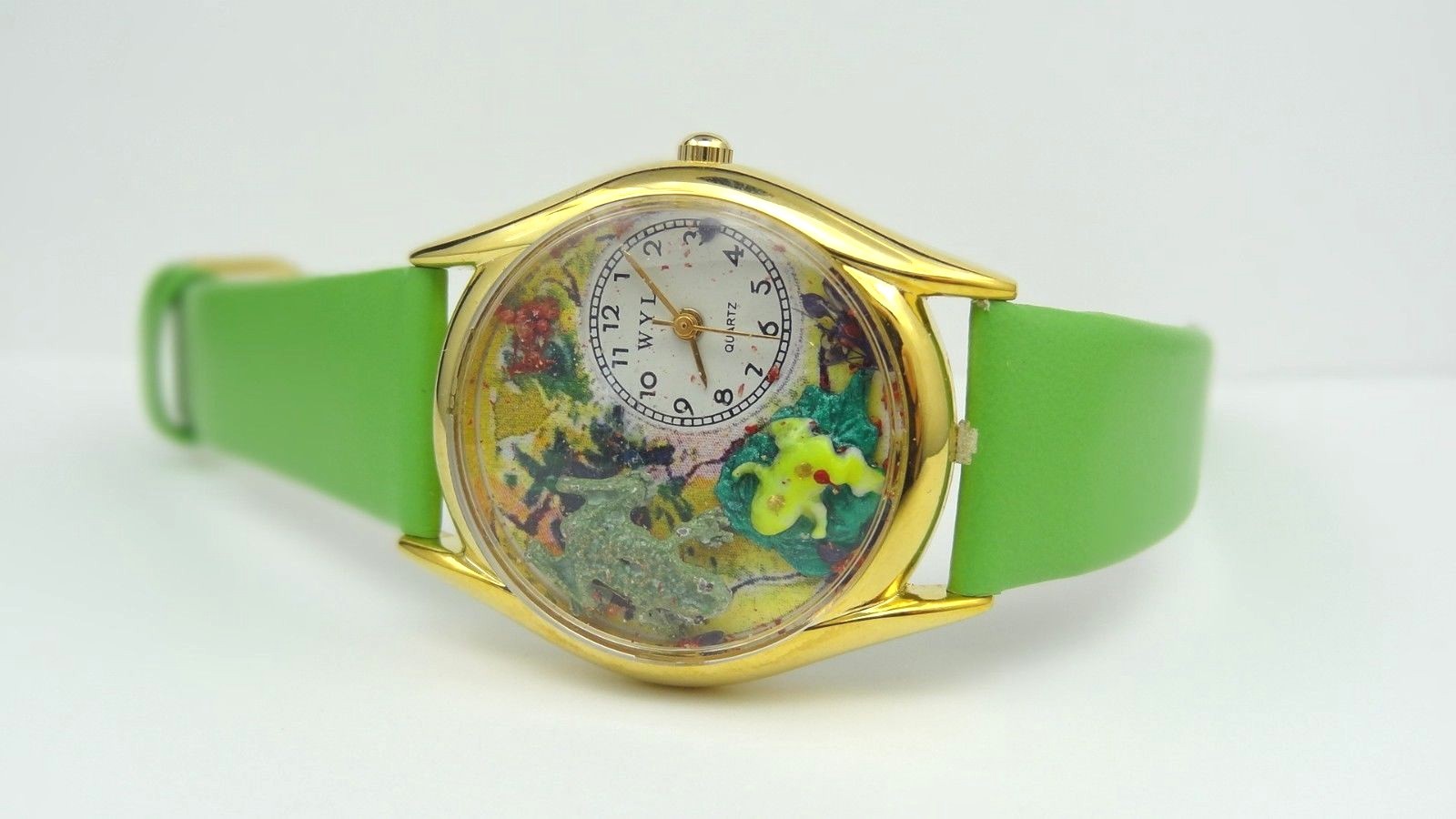 Whimsical C0140003 Frogs Light Green Leather Band Gold Tone Unisex ...