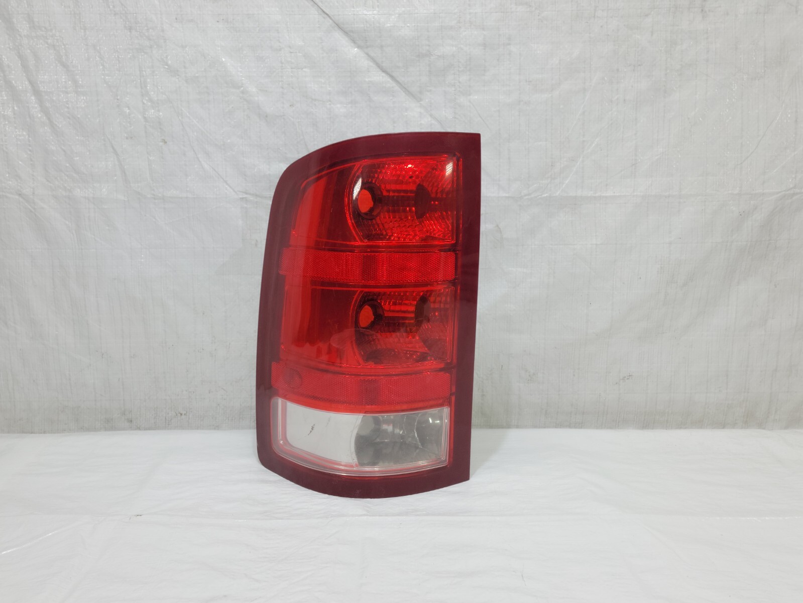 2007-2013 GMC Sierra 1500 Taillight Tail Light Left Driver OEM 25958484 ...