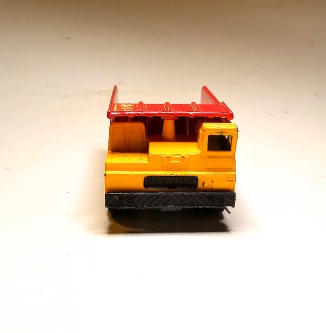 Vintage Matchbox Dump Truck Yellow Body Red Dumper-1989 | eBay