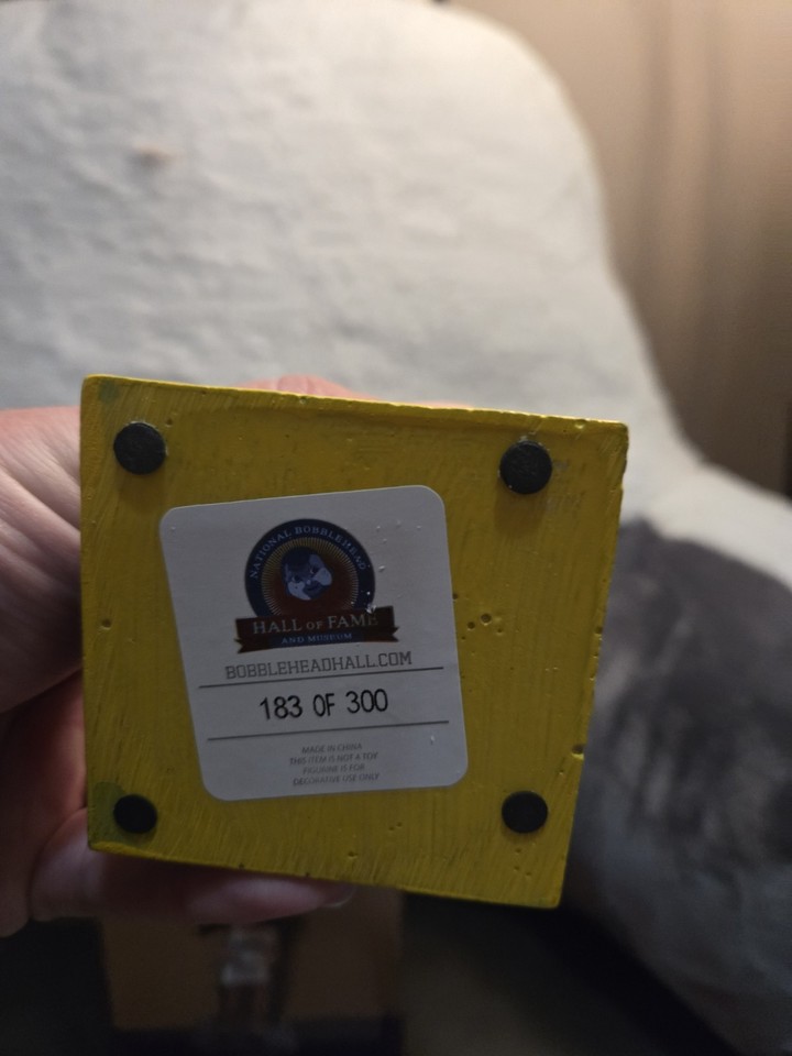 Front Row Amy Bobblehead | eBay