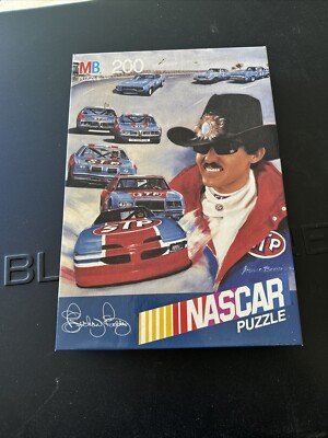 1991 Richard Petty STP NASCAR Puzzle Milton Bradley 200 pieces BRAND ...