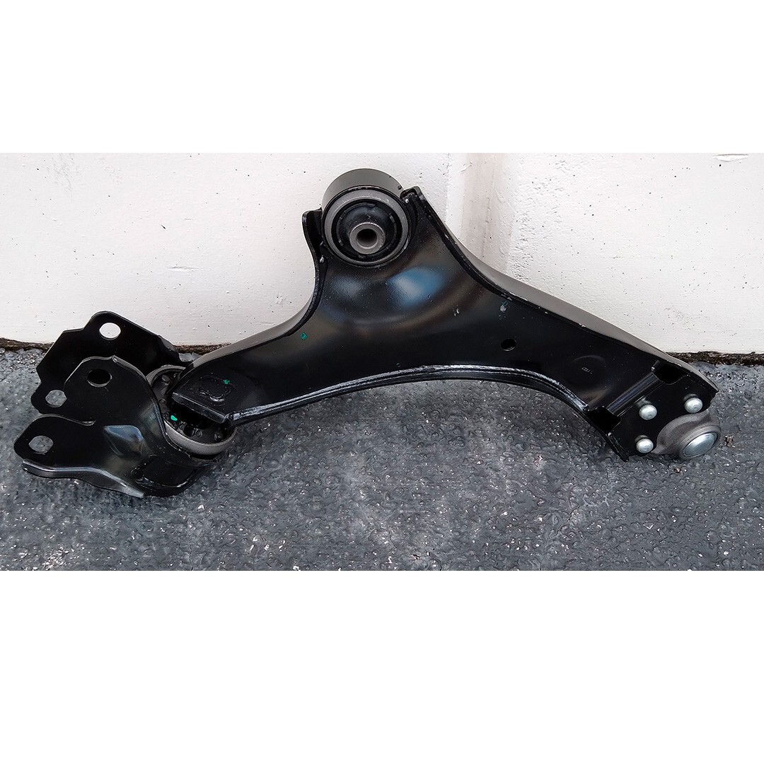 LAND ROVER CONTROL ARM FRONT LR2 LH NEW LR007206 | eBay