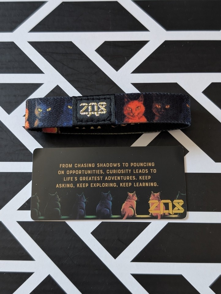 Zox Gold Single #27 Stay Curious ~ NEW ~ Medium ~ Wristband ~ Collector ...