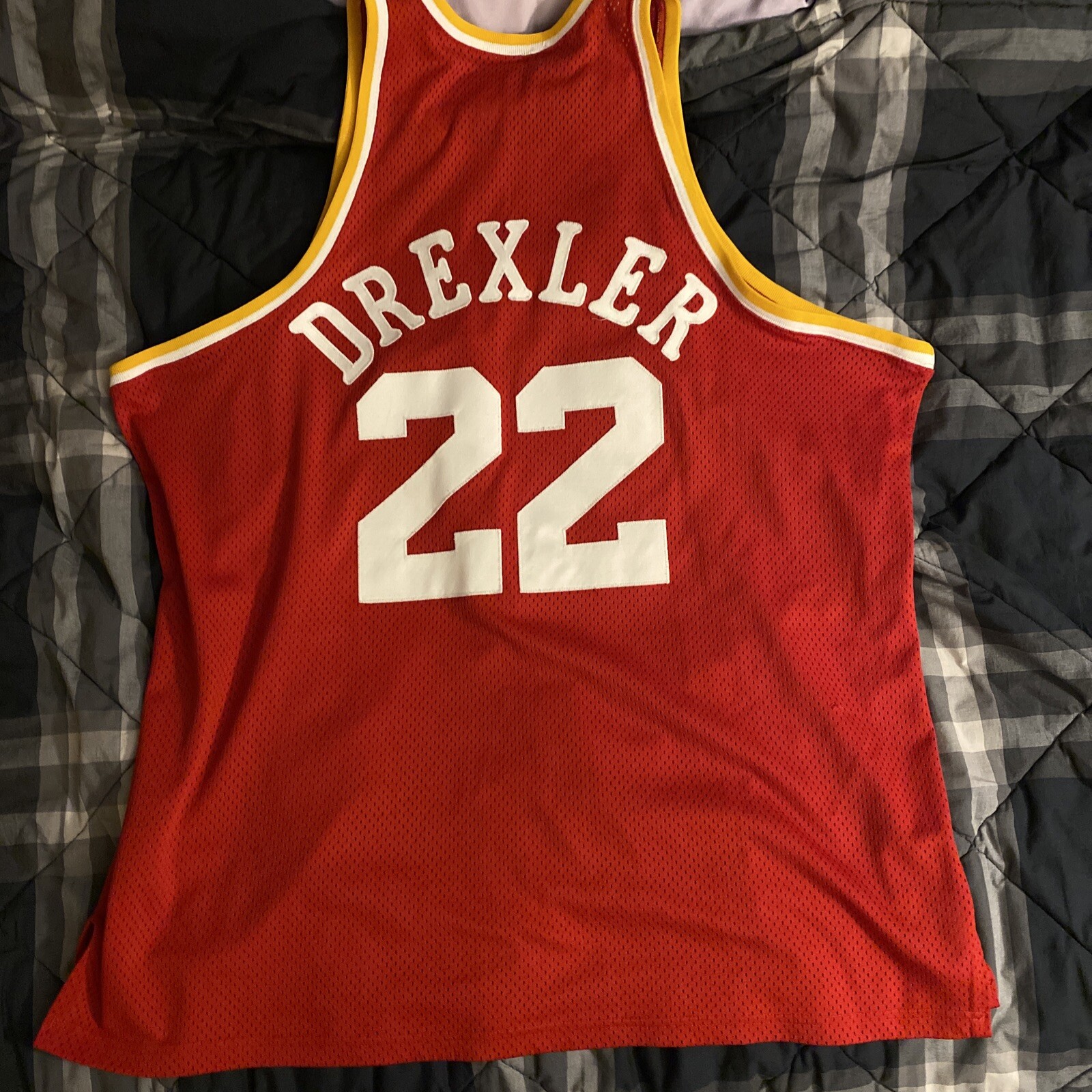Houston Rockets Clyde Drexler Mitchell & Ness 1994-1995 Jersey. Size 54 ...