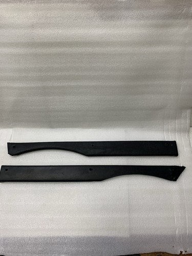 MGB GT MGC GT V8 Rear Garnish Rails Cappings CR150A Caps Black X2A2948 ...