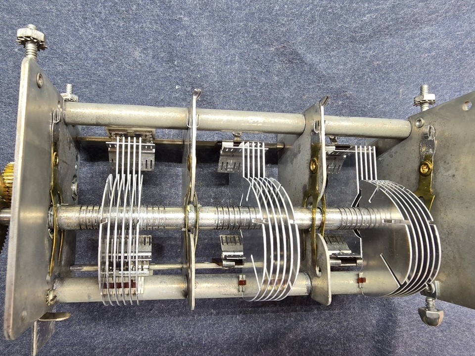 Hammarlund HQ - 180 Ham Radio Receiver Part - Main Tuning Variable ...