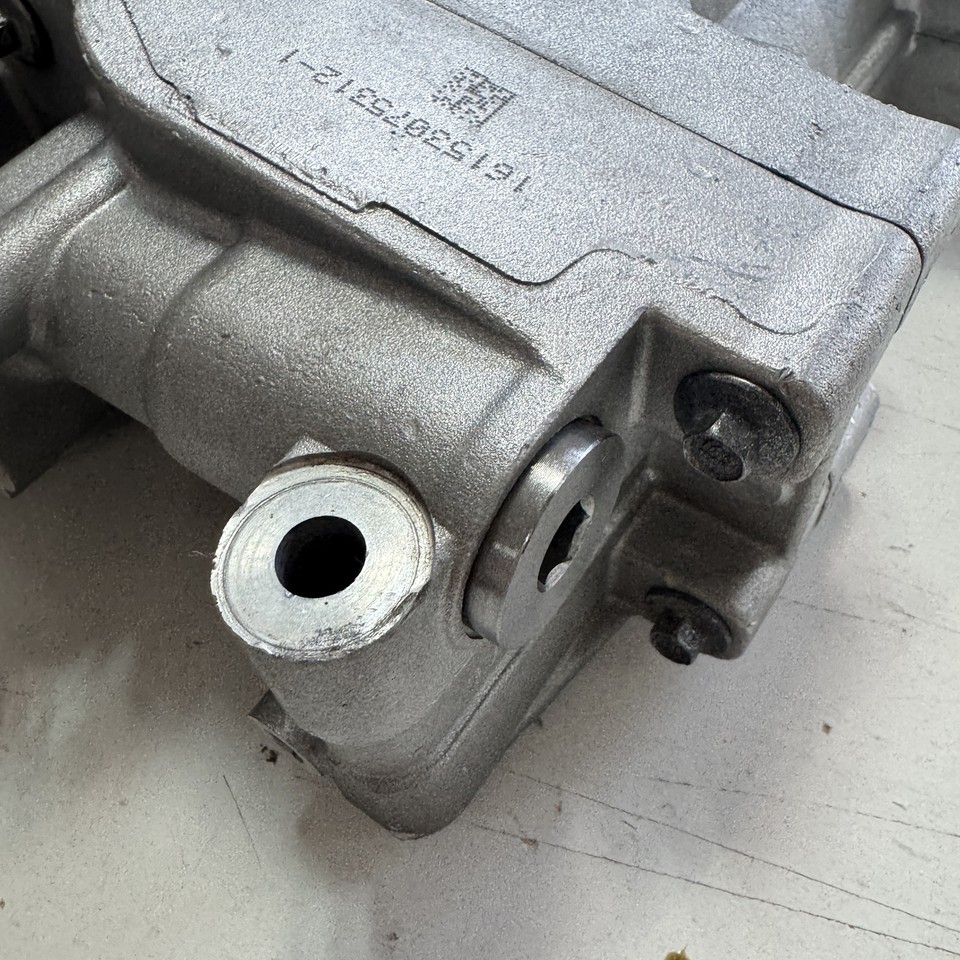 Oil Pump Balance Shaft 68127987AB For Jeep Compass Chrysler 200 2.0L 2 ...