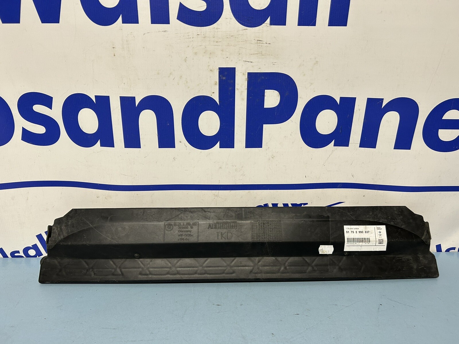 Genuine BMW E84 X1 SUV Radiator Seal Cover Trim Panel OEM 51752990837 ...