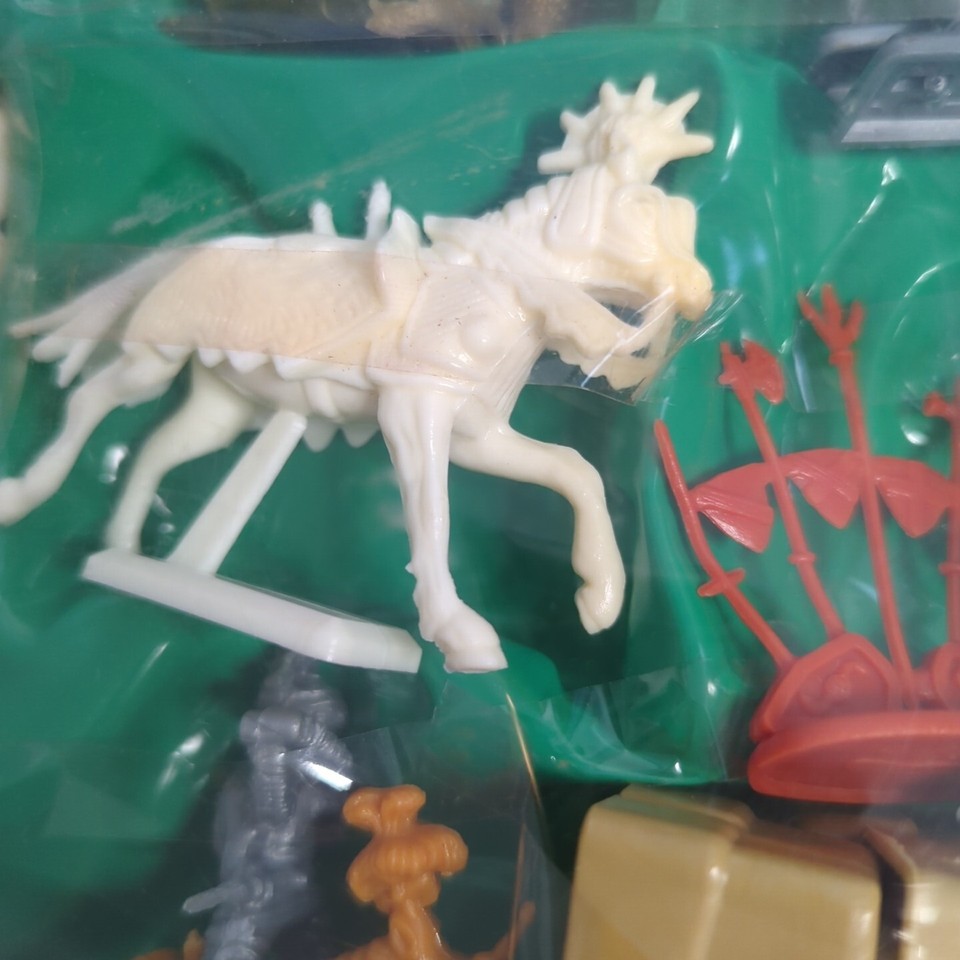 VTG 80s 90s KNIGHTS & WEAPONS 50-Piece Playset KB Toys 9638 W Horses In ...
