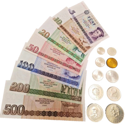 Complete currency set from East Germany GDR 1 Pfennig - 500 Marks ...
