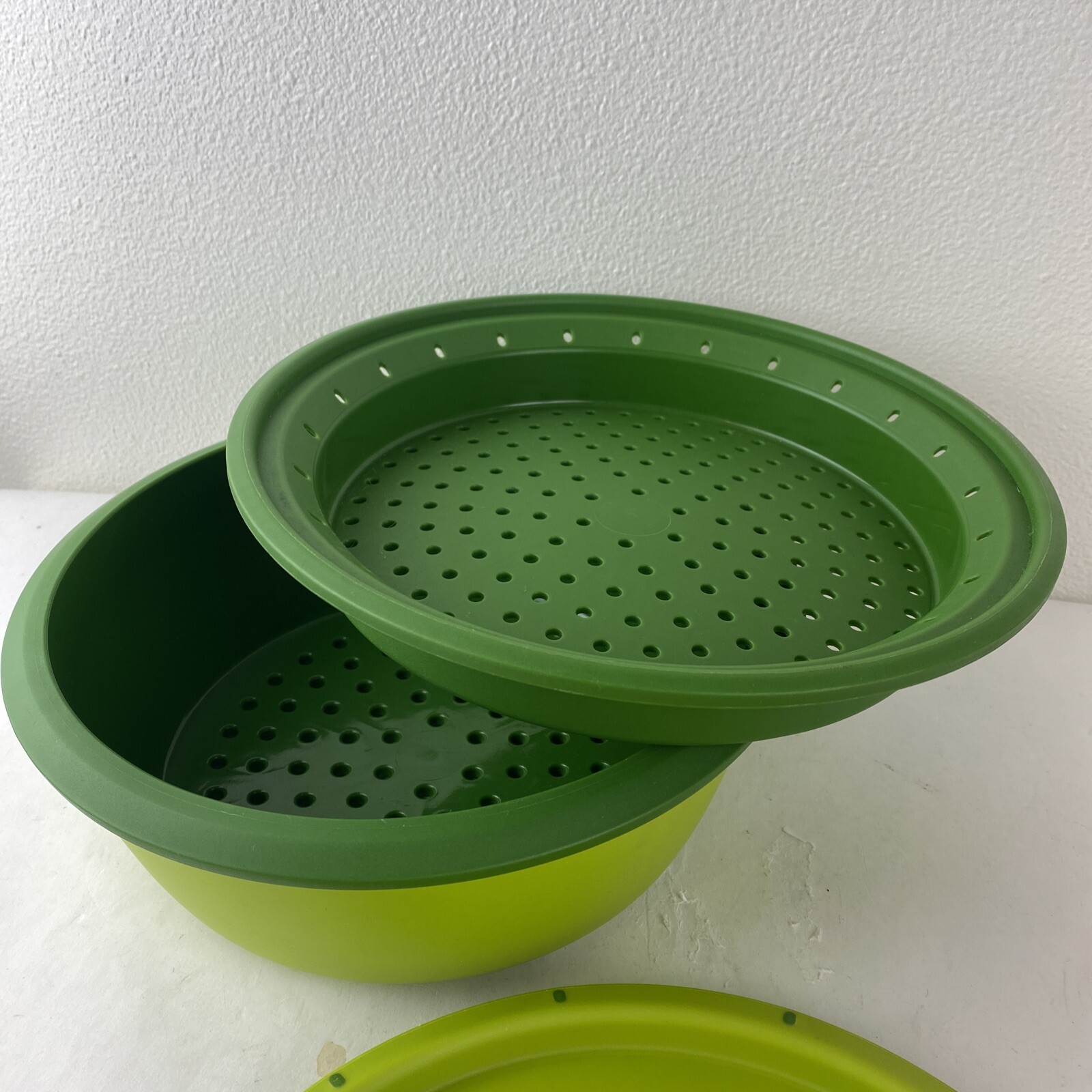 Tupperware #6508A Smart Steamer Microwave Multi Cooker Green 3 peice No ...