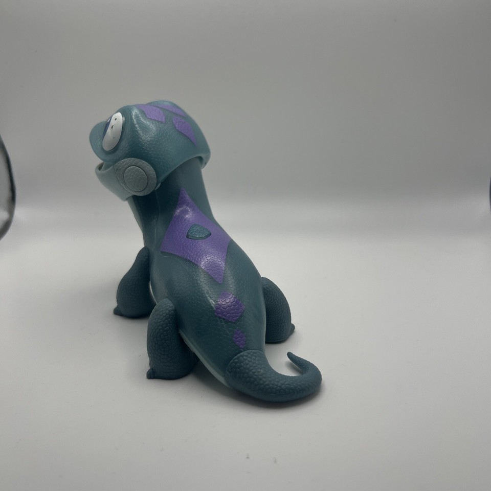 Disney Frozen 2 Bruni Fire Spirit Salamander Mood Changing Night Light ...