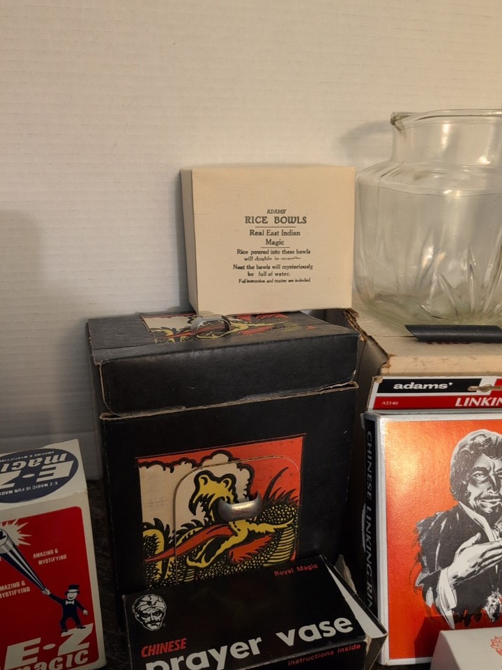 HUGE Vintage Adams Magic Trick Lot Chinese Rings, The Egg Vanishes ...