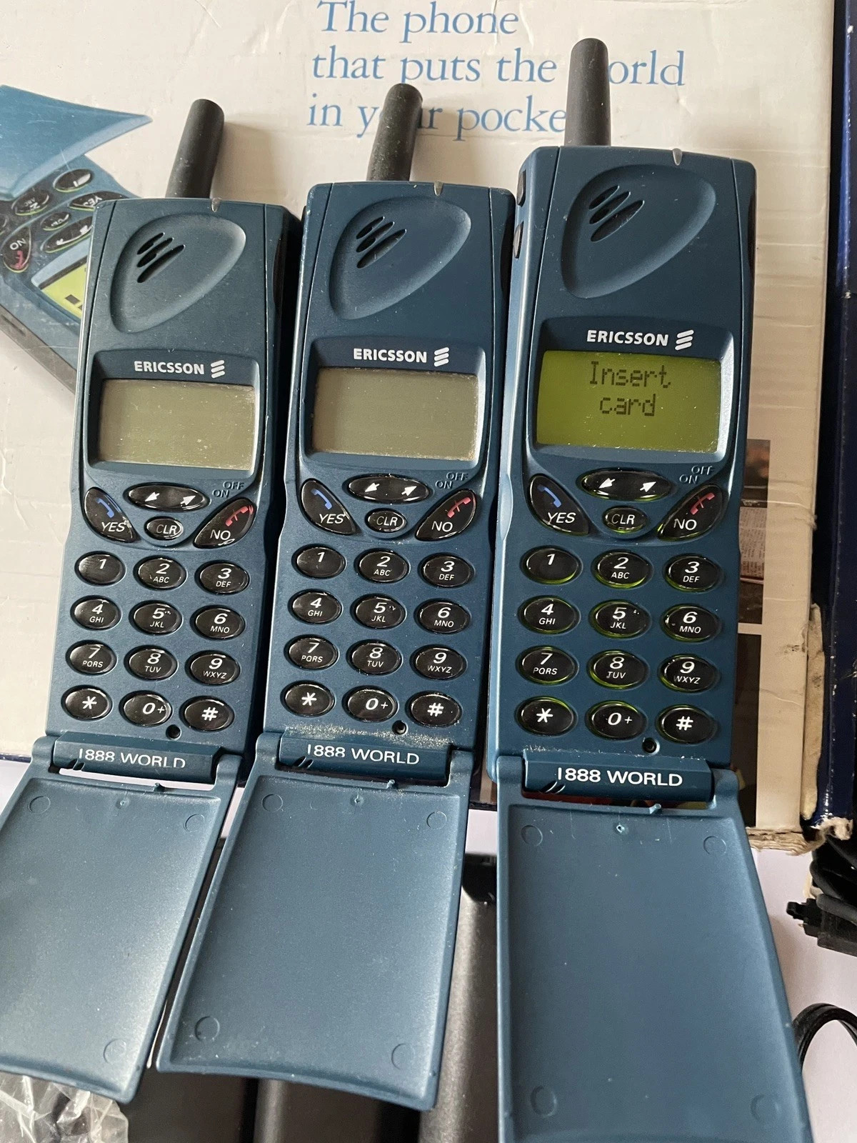Rare Ericsson i888 World - 1998 GSM Mobile Phones - Joblot of 3 w ...