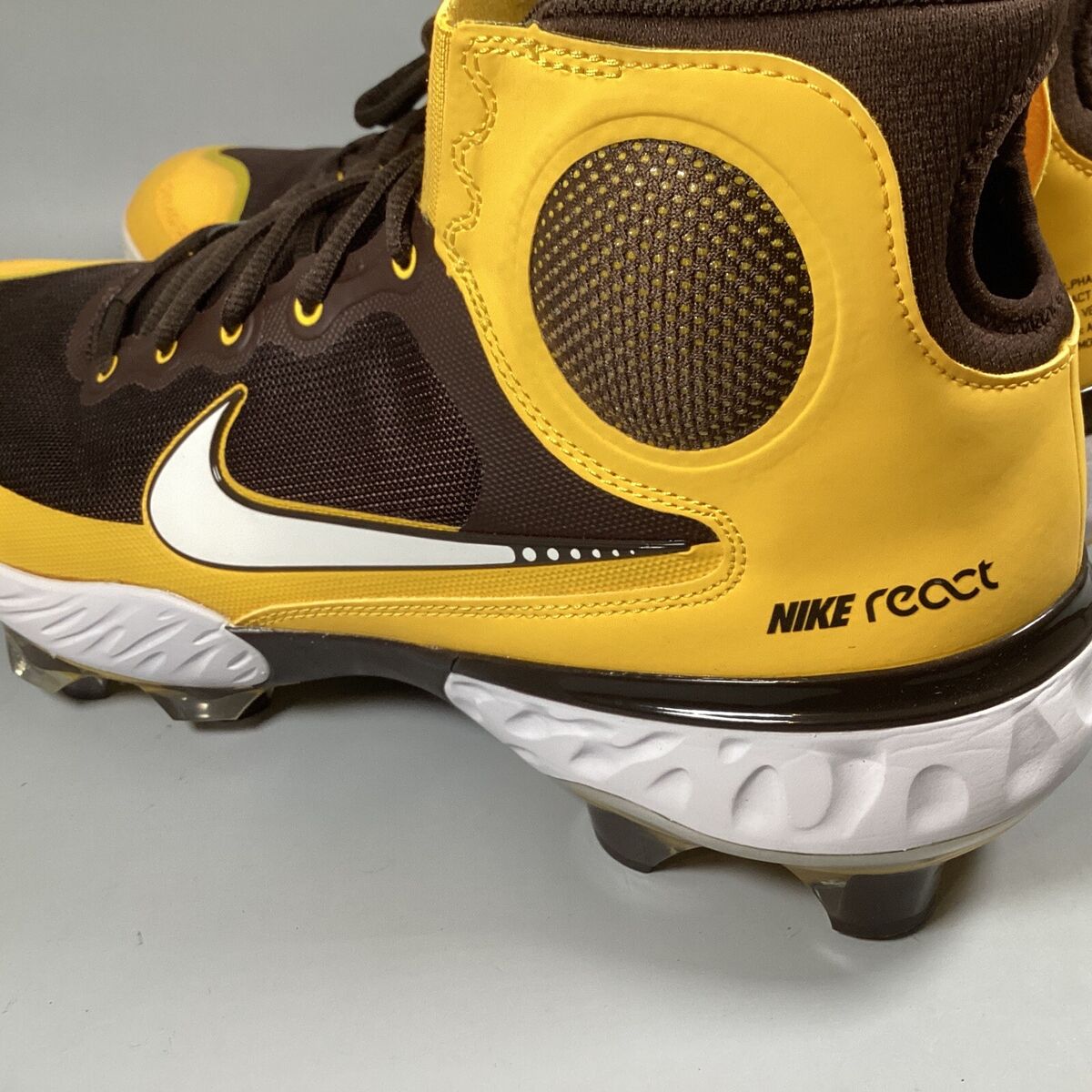Nike React Alpha Huarache 3 Mid Men's Size 12 Padres Nike React Alpha Huarache 3 Mid Men's Size 12 Padres