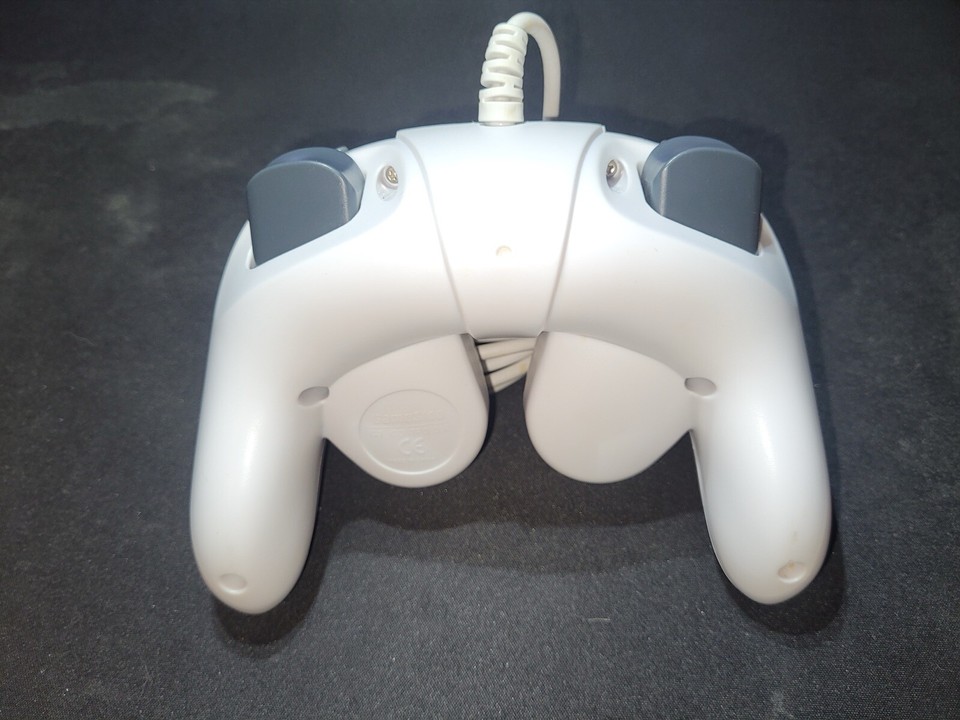 Gamestop Brand White G3 wired Nintendo Gamecube Controller VG Cond ...
