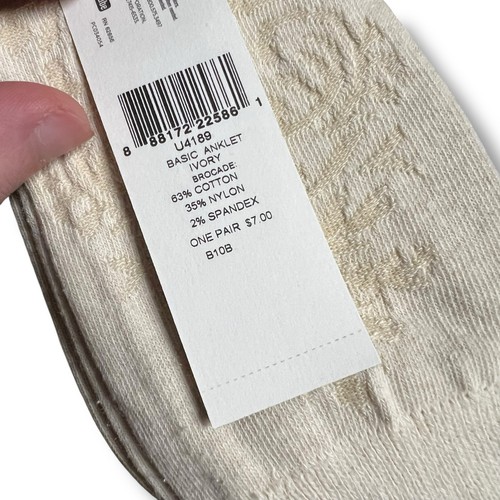 Hue Ivory Basic Anklet Sock 1 Pair Brocade Pattern One Size Fits Most | eBay