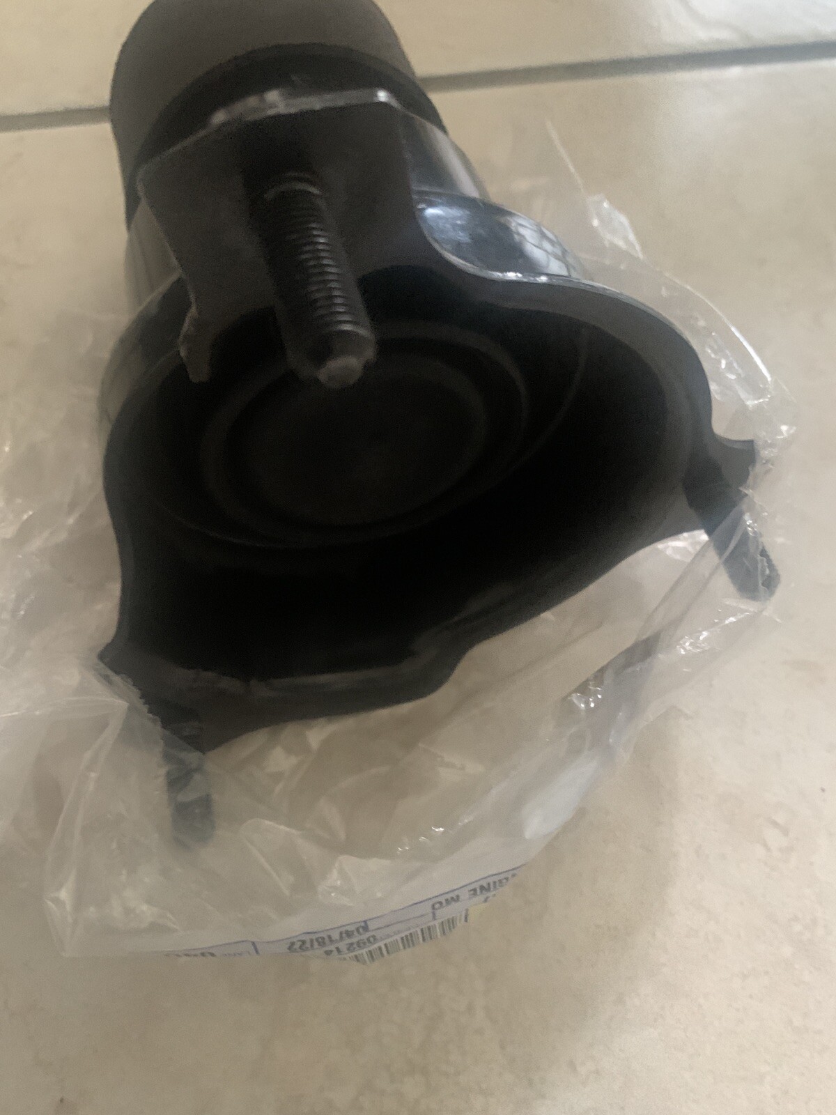 2015 TOYOTA CAMRY LE FRONT ENGINE MOUNT OEM 12361-0V060 | eBay