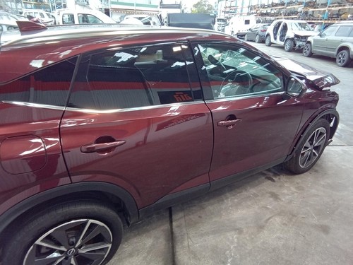 NISSAN QASHQAI 05/22-ON FUEL DOOR/FILLER BURGUNDY NBQ CODE J12 | eBay ...