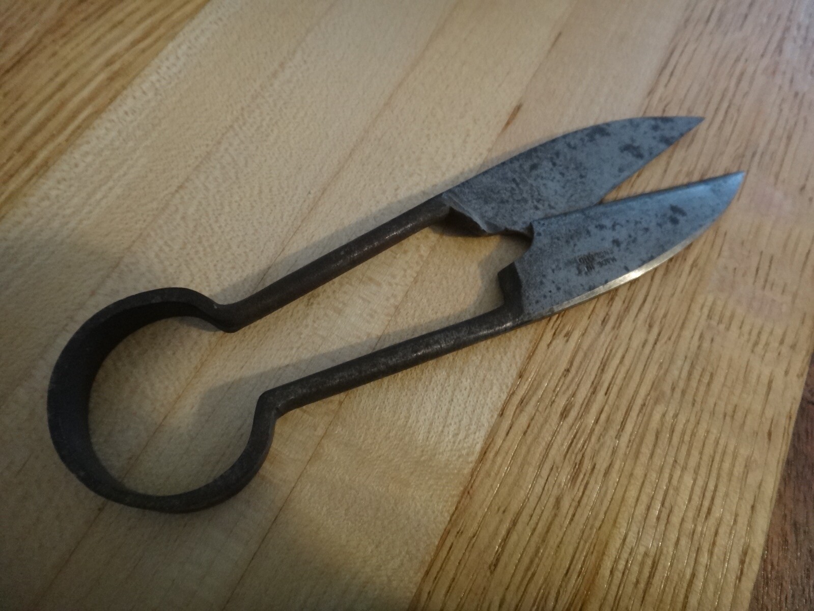 Primitive Antique Wrought Iron Scissors Shears by Knox Small Palm Size ...