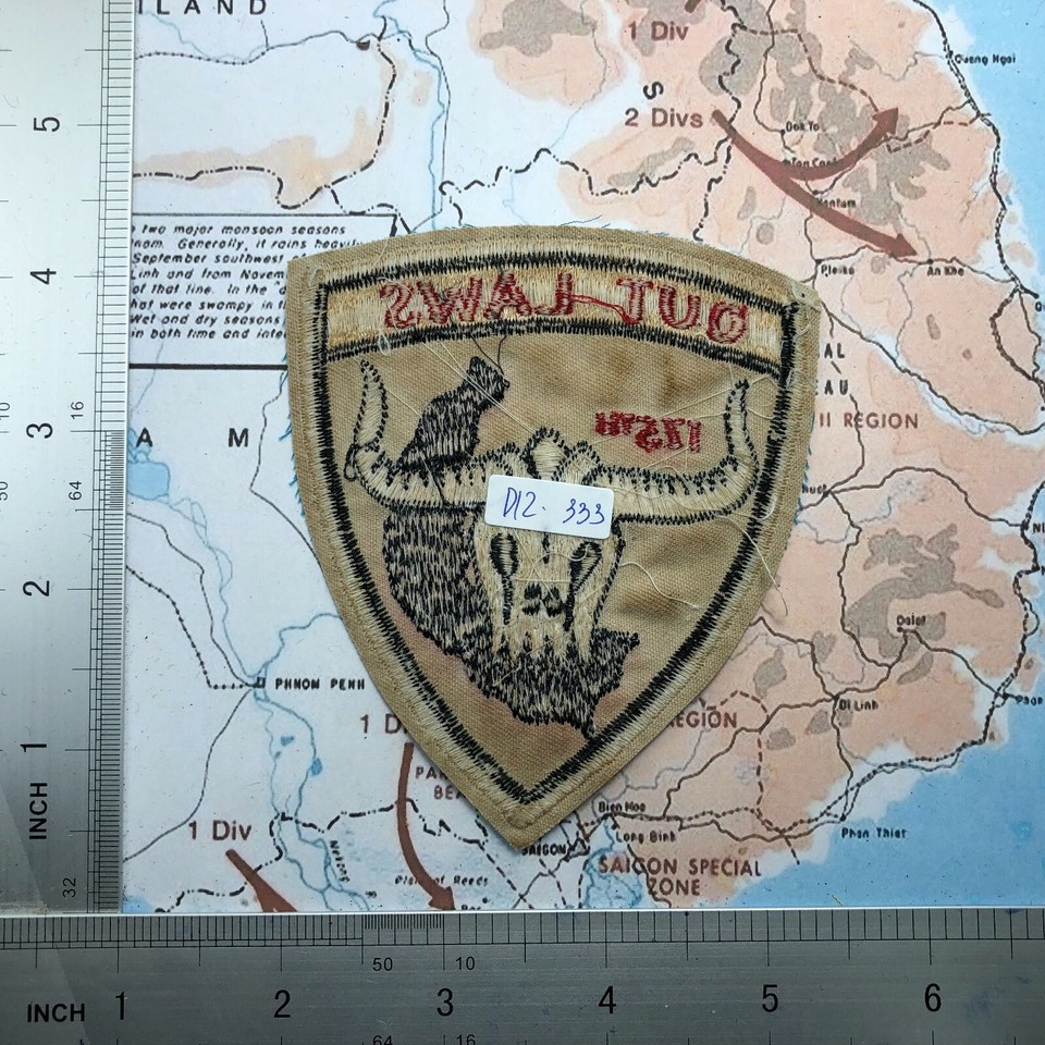 PATCH , US Army A Company 502nd Aviation Battalion "OUTLAWS" Vietnamw ...