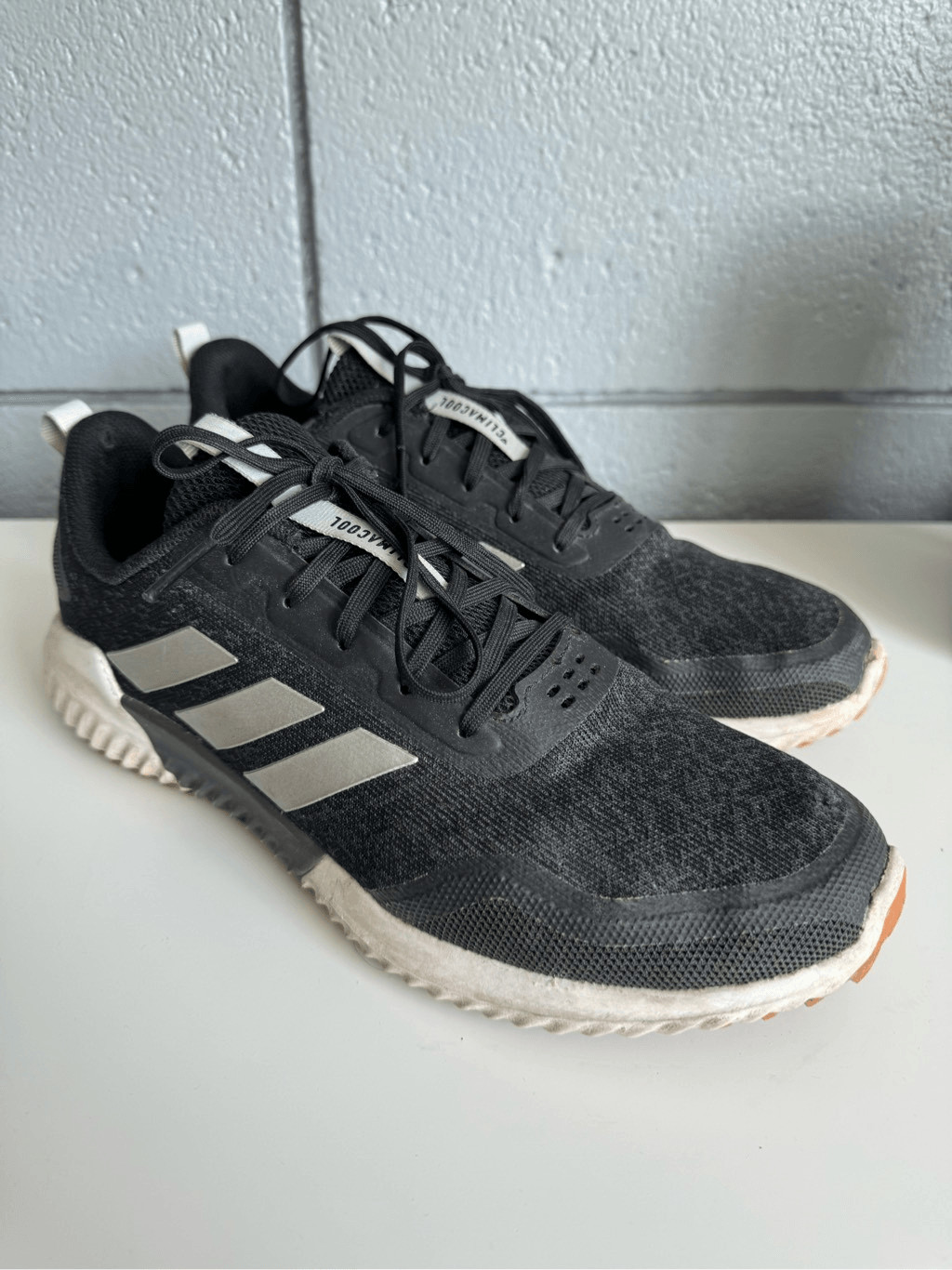 Men’s Adidas Edge Runner Running Shoes size 10.5 in B… - Gem