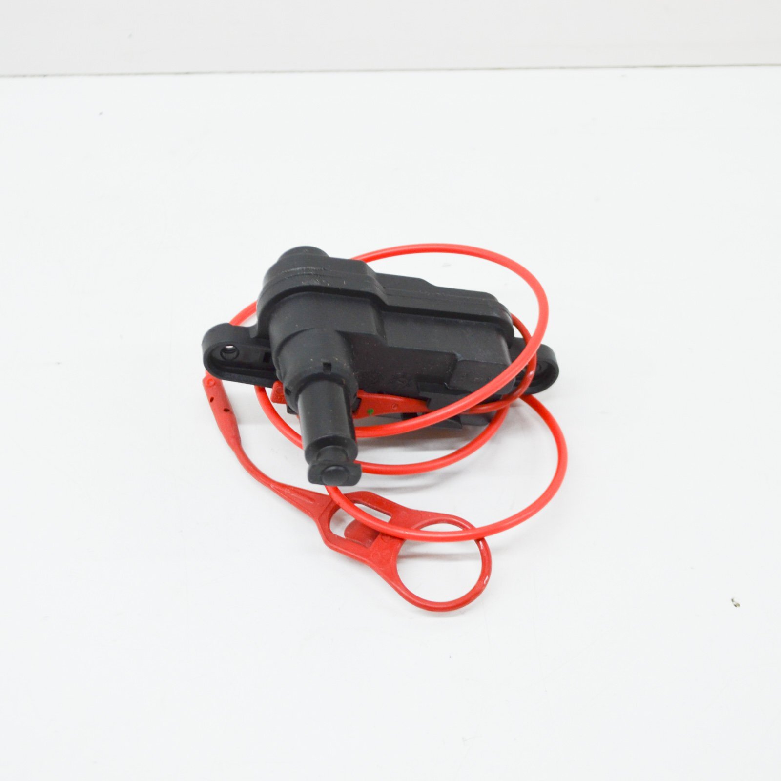 AUDI Q3 8U Fuel Flap Lock Motor Actuator 8S0862153A New Genuine 2015 | eBay