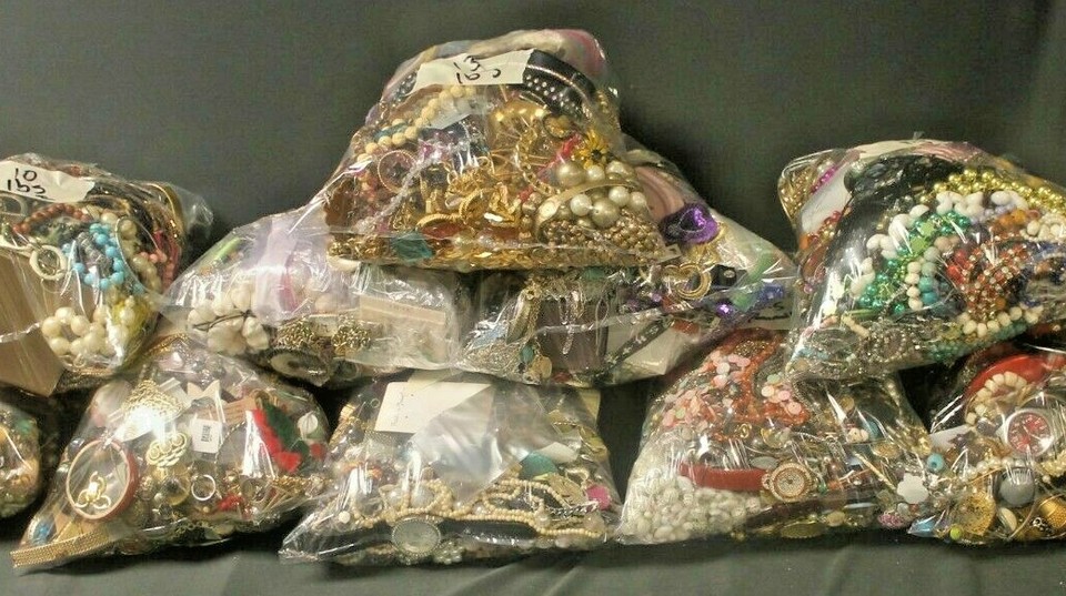 Vintage New Jewelry Pound Bag Lot Scrap Junk Chains Beads Brooch ...