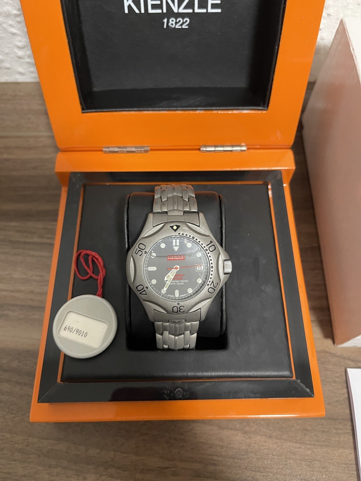 Kienzle The Deepest Titanium Titan 9000m Uhr Armbanduhr Watch Box ...