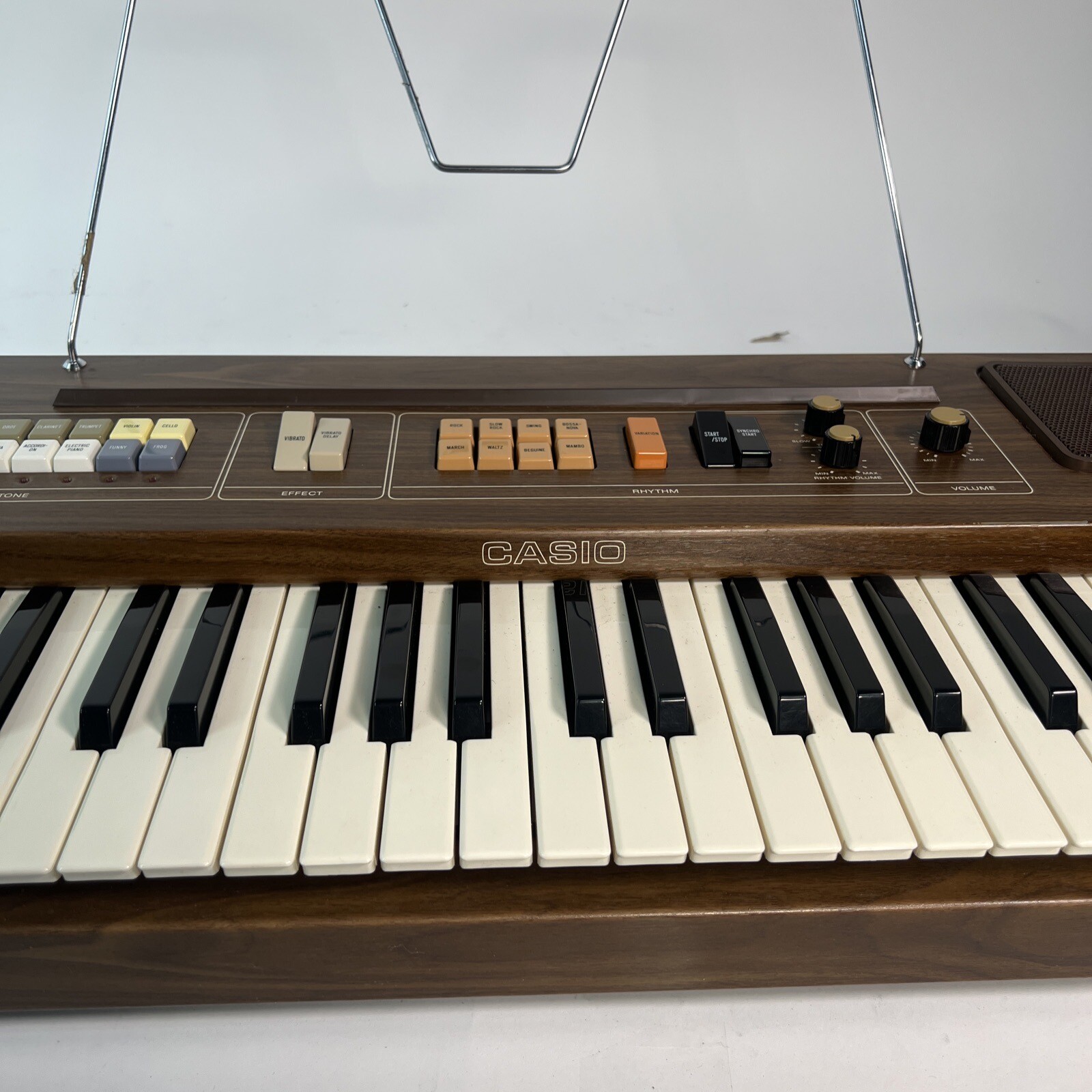 Vintage Casio Casiotone- 301 Keyboard- Drum Machine - Analog Synth 1980 ...