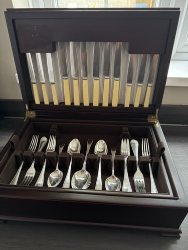 Stunning Sterling Silver Canteen Harrison Brother And Howson 1914 | eBay UK