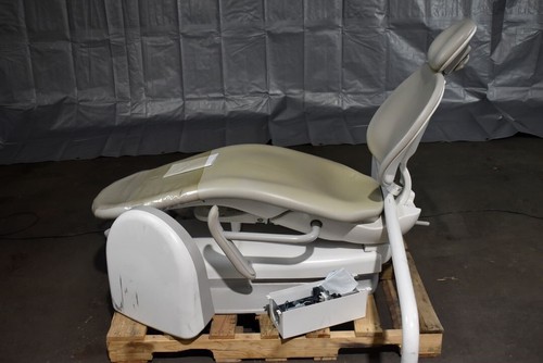 Adec 311 Dental Ergonomic Exam & Treatment Chair | eBay