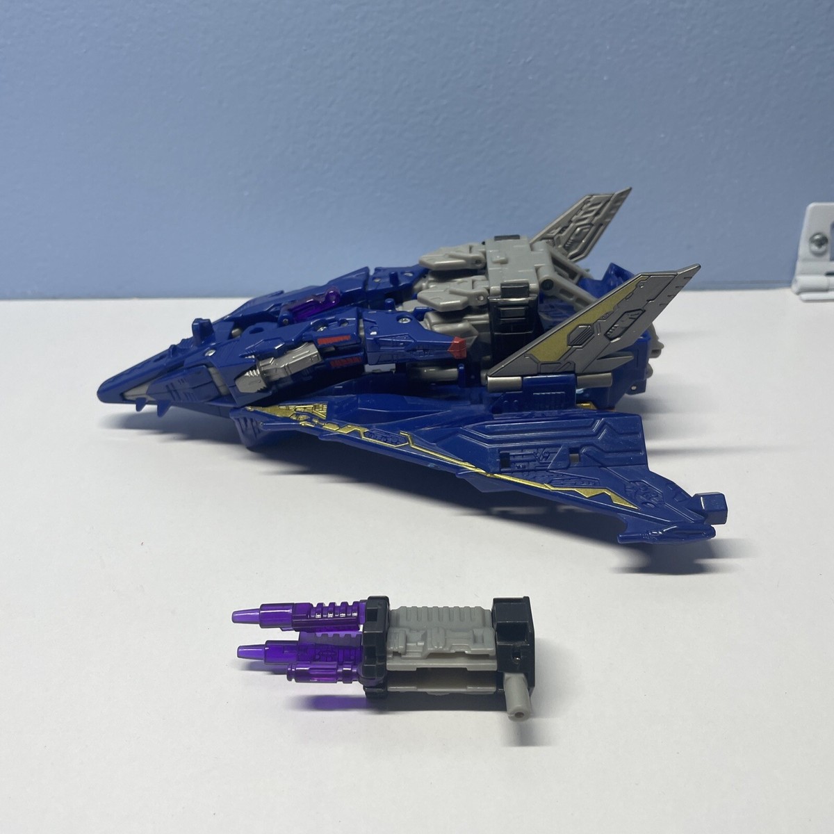 Transformers Cybertron Laserbeak