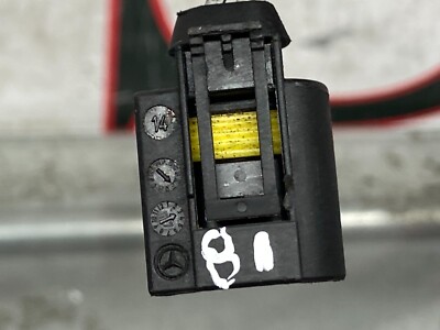(AS) GENUINE MERCEDES BENZ W176 A CLASS WIRING LOOM PLUG CONNECTOR ...