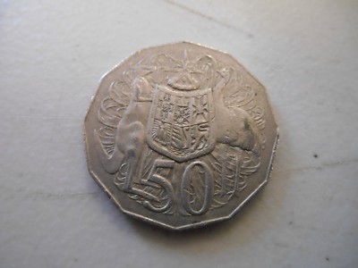 1981 50 cent 50c coin " COAT of ARMS STANDARD Design " SCARCE COIN ...