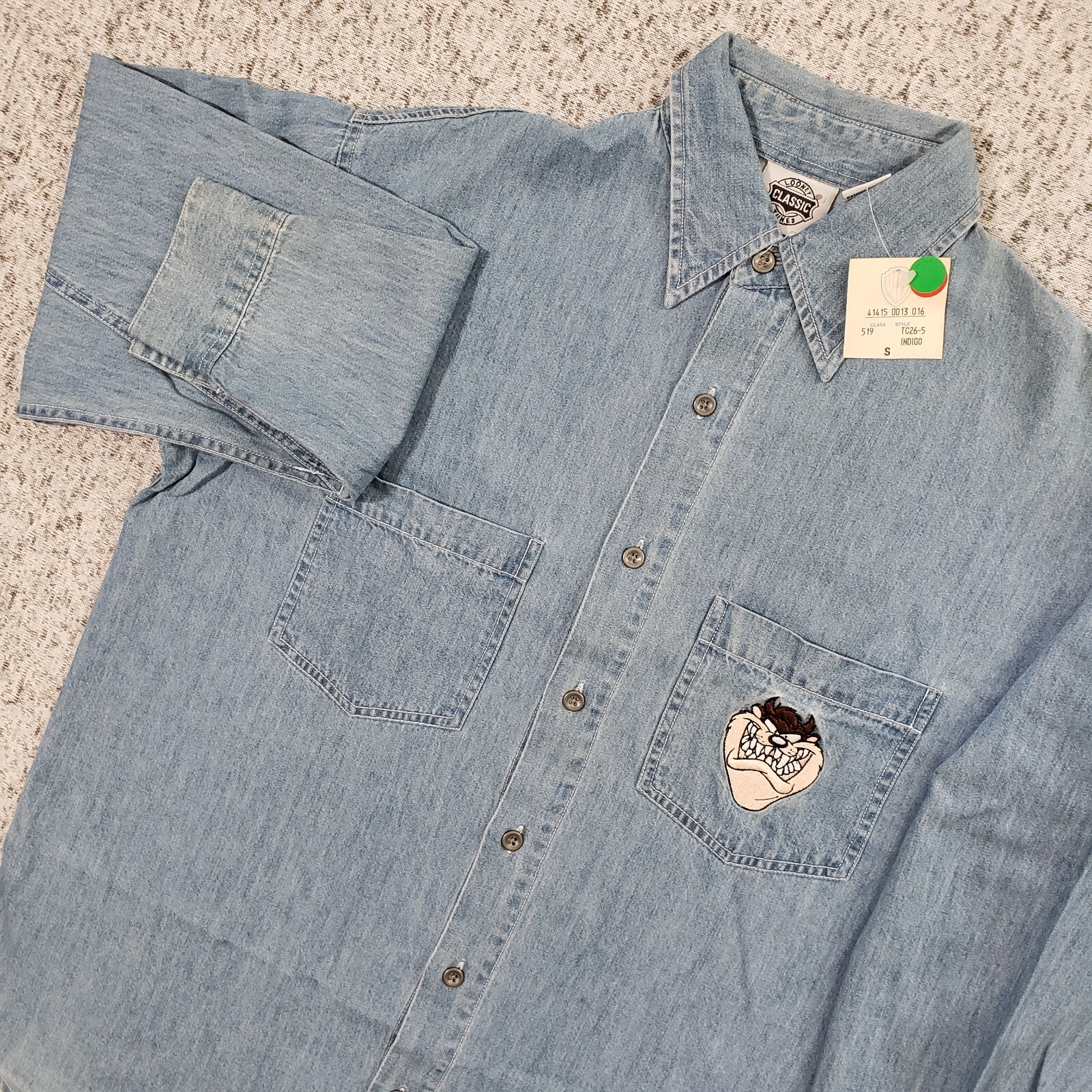 NWT Vtg Taz Shirt Mens S Looney Tunes 1995 Tasmanian Devil Denim Button ...