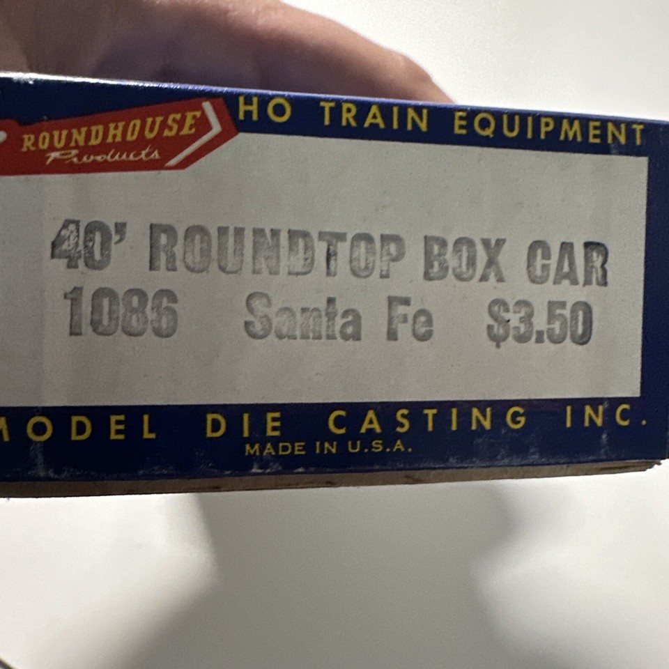 Roundhouse HO Scale Santa Fe 40’ Round Top Box Car ATSF 166293 Kadees ...