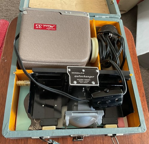 Minolta M Mini-35 - 35mm Slide Film Projector with Autochanger & Case ...