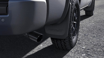 Genuine Nissan Mud Flaps Kit - Pro-X Rear T99J2-9BU26 | eBay