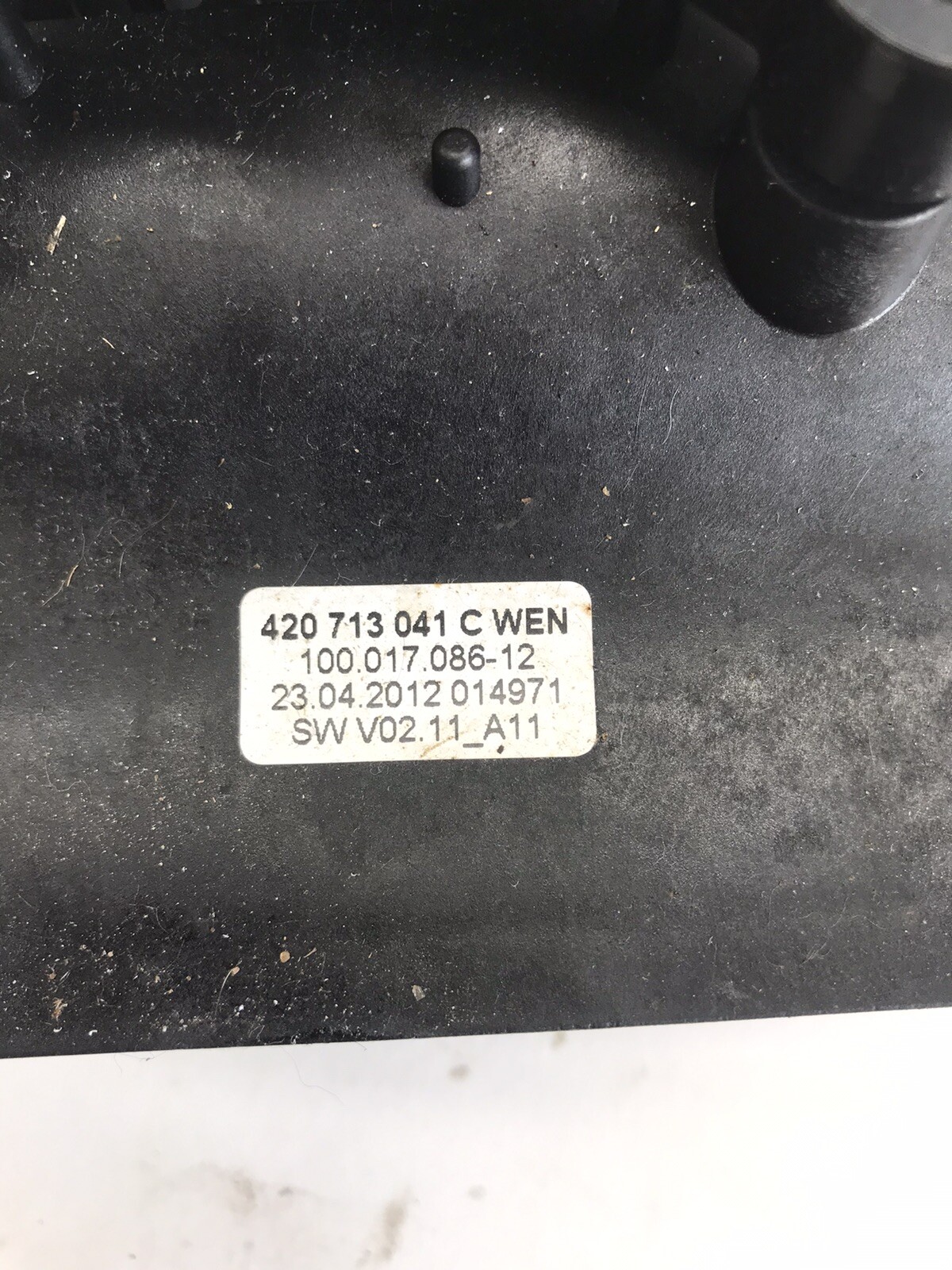 Automatic Gear Shifter Knob 420713041C 420711141Q3Q7 420713105 OEM Audi ...