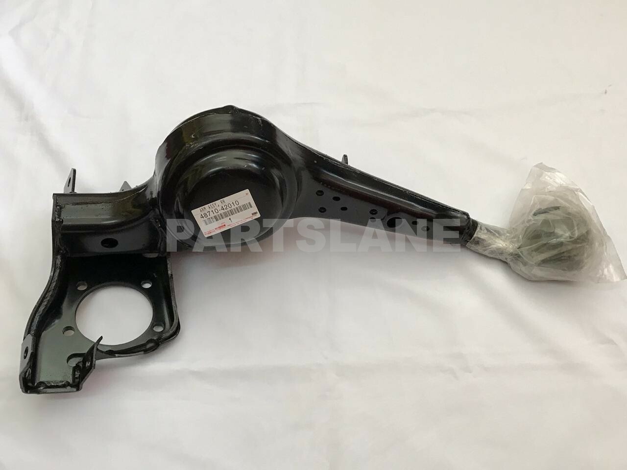 Toyota RAV4 2001-2005 OEM Rear Right Suspension Trailing Control Arm ...