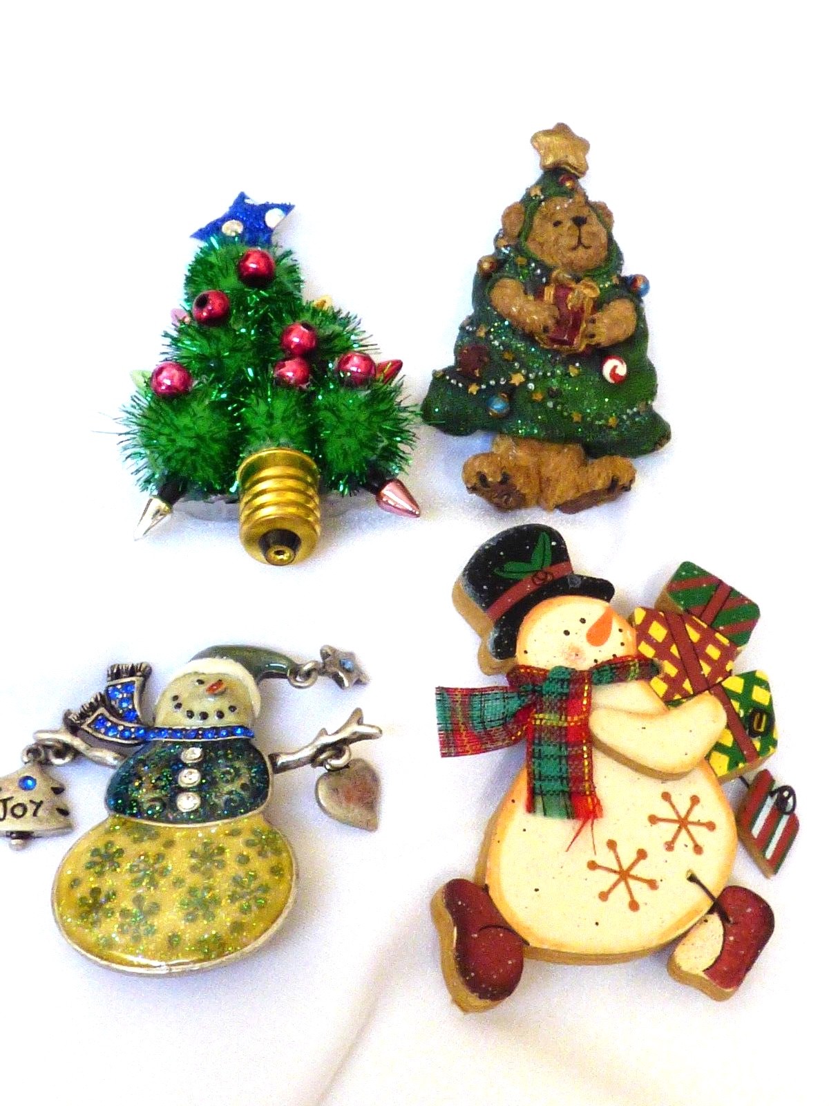Mixed Lot of 4 Christmas Holiday Tree Bear Snowmen Pin Brooch KC Boyds ...