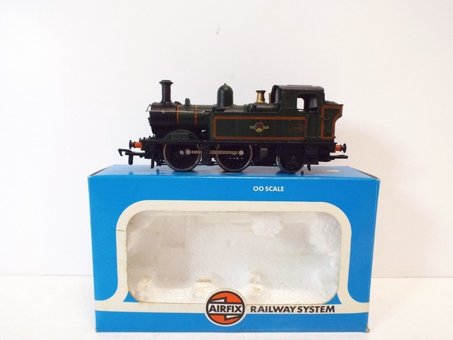 Airfix OO Gauge BR Green Class 14xx 0-4-2 Tank LOCO 1466 MINT Boxed for ...