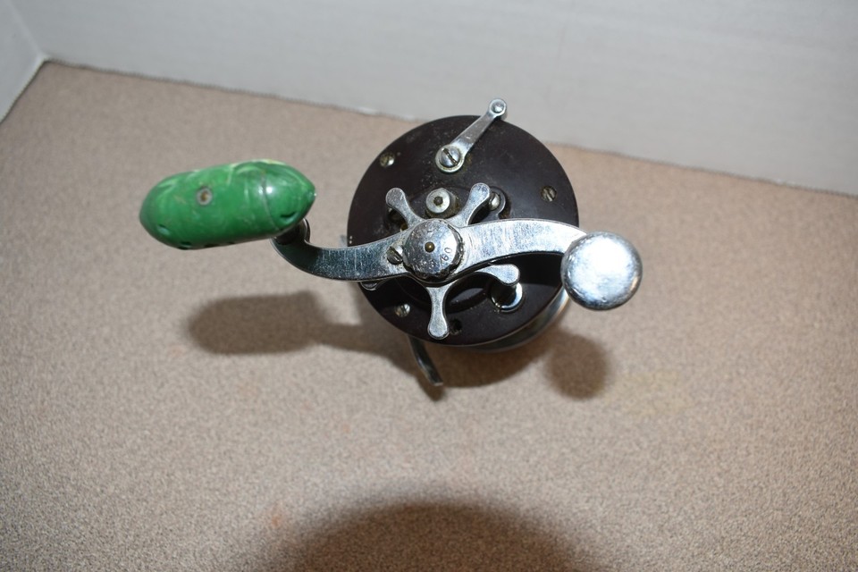 Vintage Penn Peerless No 9 Fishing Reel Level Wind / Line Green Handle ...