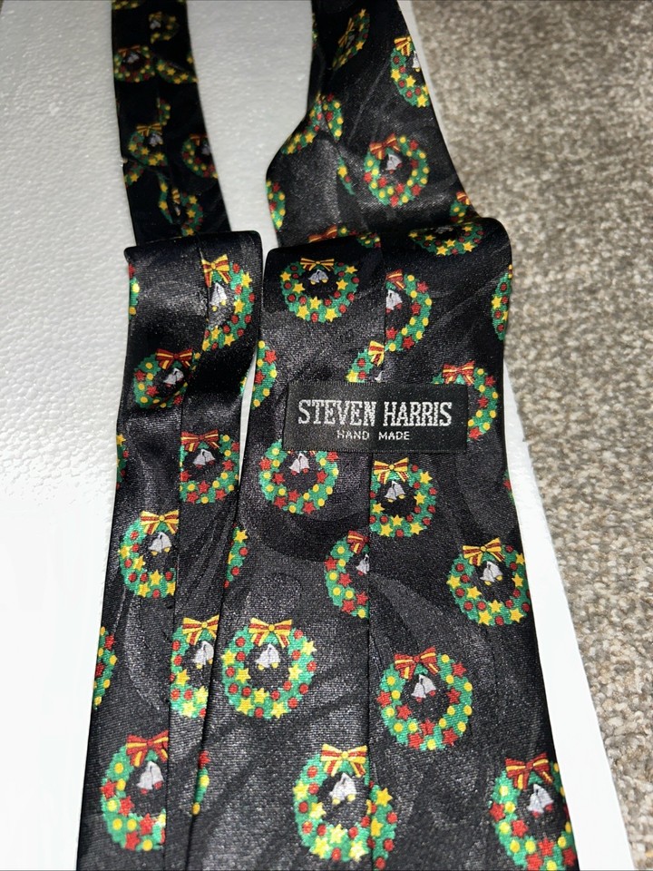 Steven Harris Mens Christmas Holiday Tie With Wreaths | eBay