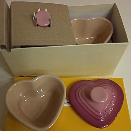 Le Creuset Ramkan Heart Shape mini cocotte Rose Quartz set Kitchen ...