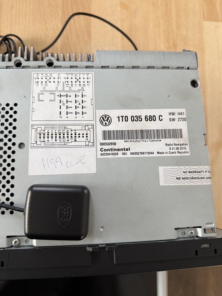 GENUINE VW SAT NAV RNS510 1T0035680 C WITH CODE PLUG AND PLAY | eBay